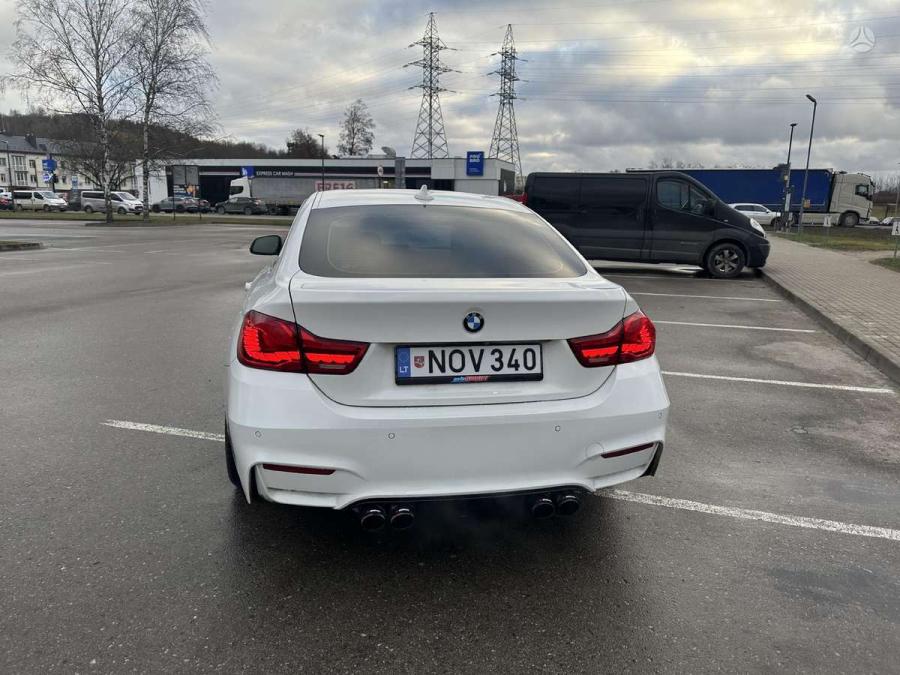 White BMW 430 Gran Coupe 2020 in Kaunas, with an engine capacity of 2.00 L and mileage of 118 thousand km for 19999 €, photo 9 on AUTOMOTO.COM.LV
