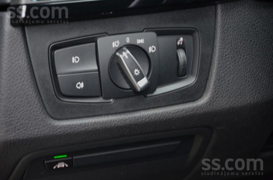 Серый БМВ 430 2017 в Рига, объемом двигателя 3.00 л и пробегом 235 тыс. км за 16990 €, фото 29 на AUTOMOTO.COM.LV