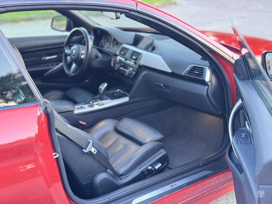 Red BMW 430 2018 in Vilnius, with an engine capacity of 2.00 L and mileage of 191 thousand km for 15900 €, photo 10 on AUTOMOTO.COM.LV