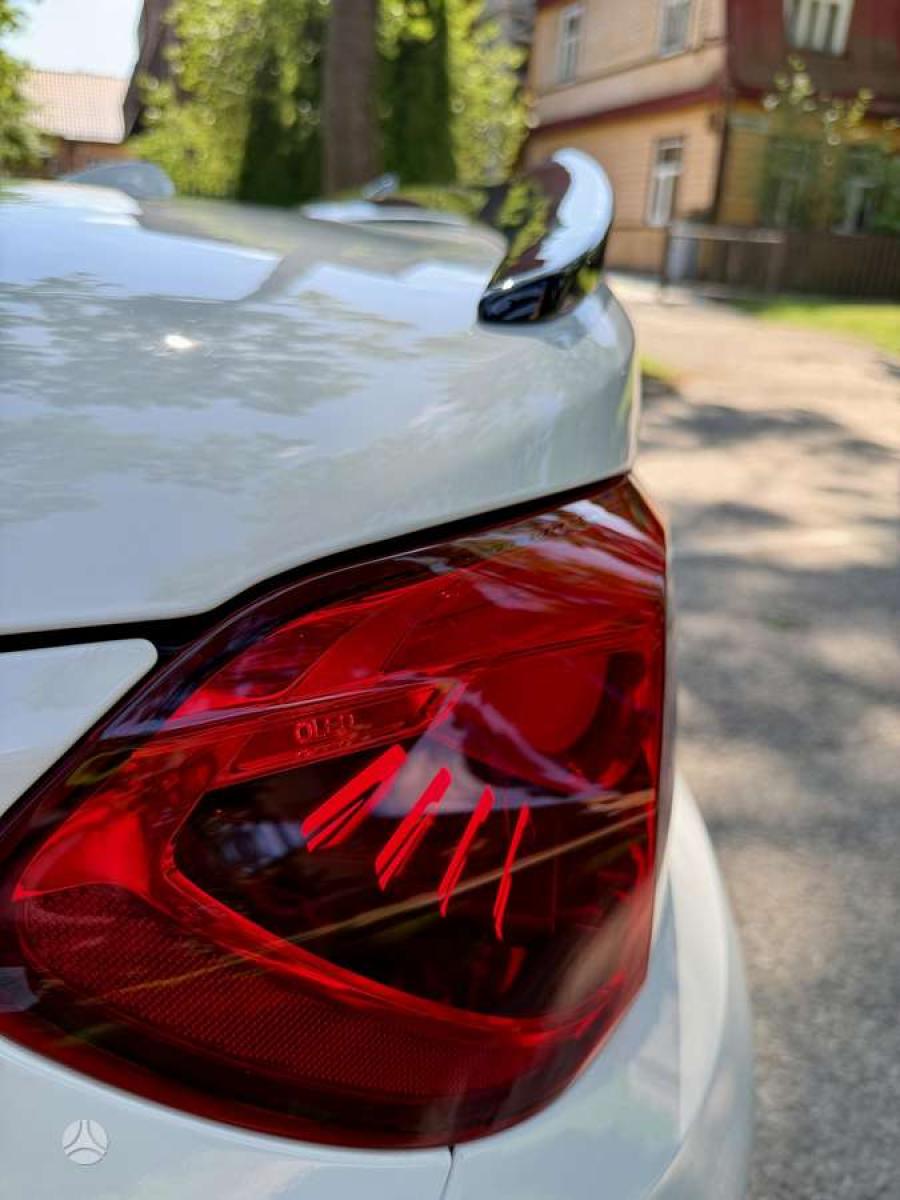 White BMW 430 2017 in Vilnius, with an engine capacity of 2.00 L and mileage of 100 thousand km for 19950 €, photo 15 on AUTOMOTO.COM.LV
