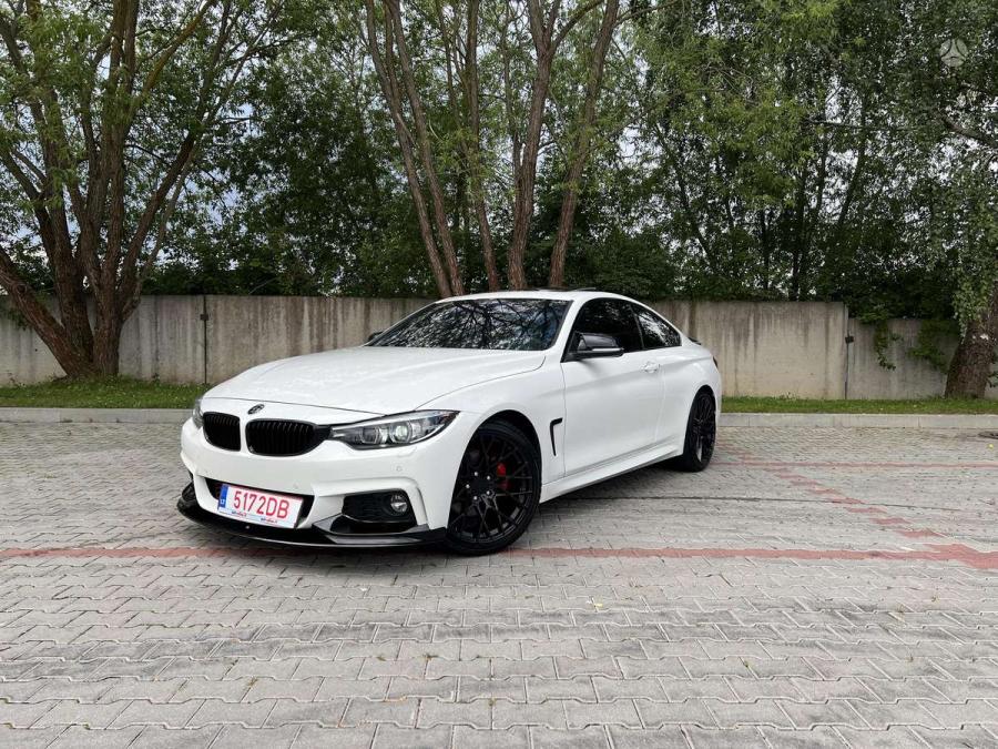 Balts BMW 430 2018 Šauļi, ar dzinēja tilpumu 2.00 L un nobraukumu 161 tūkst. km par 19500 €, foto 1 vietnē AUTOMOTO.COM.LV