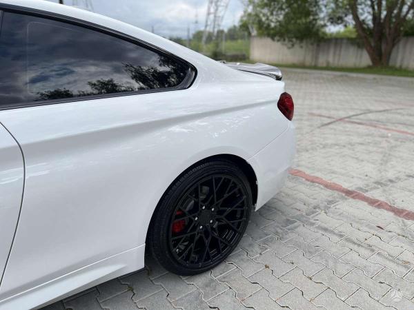 Balts BMW 430 2018 Šauļi, ar dzinēja tilpumu 2.00 L un nobraukumu 161 tūkst. km par 19500 €, foto 7 vietnē AUTOMOTO.COM.LV