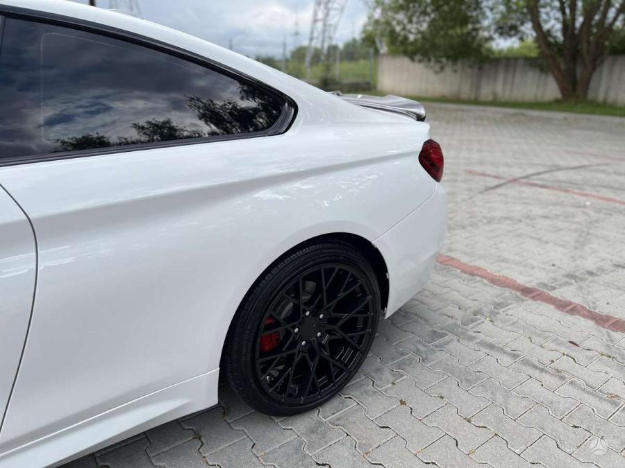 Balts BMW 430 2018 Šauļi, ar dzinēja tilpumu 2.00 L un nobraukumu 161 tūkst. km par 19500 €, foto 8 vietnē AUTOMOTO.COM.LV