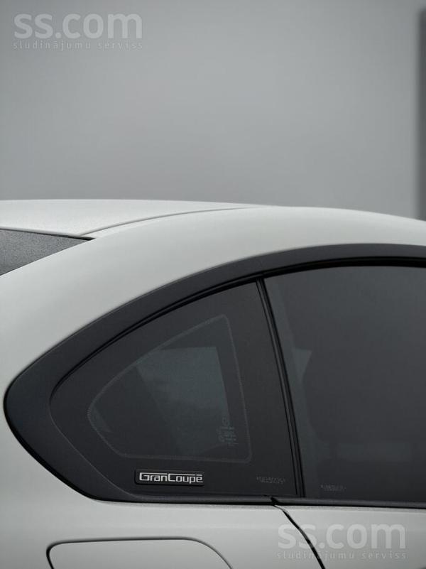 White BMW 430 2017 in Riga, with an engine capacity of 3.00 L and mileage of 0 thousand km for 15200 €, photo 10 on AUTOMOTO.COM.LV