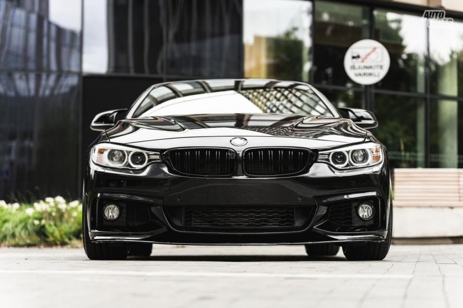 Black BMW 435 2014 in Vilnius, with an engine capacity of 3.00 L and mileage of 122 thousand km for 20900 €, photo 4 on AUTOMOTO.COM.LV