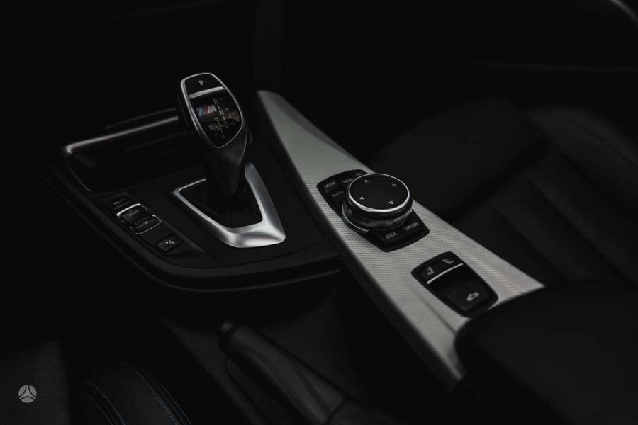 Melns BMW 435 2015 Viļņa, ar dzinēja tilpumu 2.98 L un nobraukumu 122 tūkst. km par 20990 €, foto 21 vietnē AUTOMOTO.COM.LV