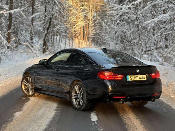 Melns BMW 435 2014 Viļņa, ar dzinēja tilpumu 2.98 L un nobraukumu 303 tūkst. km par 12900 €, foto 2 vietnē AUTOMOTO.COM.LV