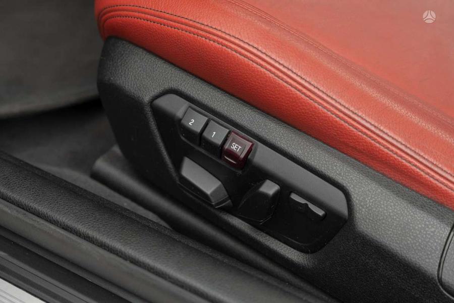 Melns BMW 435 2015 Viļņa, ar dzinēja tilpumu 2.98 L un nobraukumu 122 tūkst. km par 20800 €, foto 23 vietnē AUTOMOTO.COM.LV