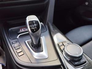 Black BMW 435 2016 in Kaunas, with an engine capacity of 3.00 L and mileage of 269 thousand km for 14200 €, photo 22 on AUTOMOTO.COM.LV