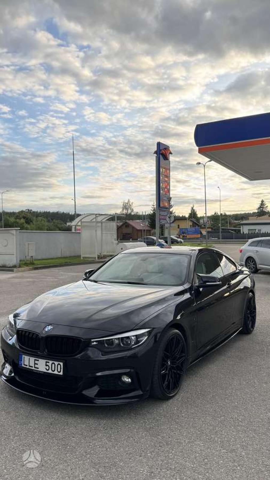 Black BMW 435 2016 in Vilnius, with an engine capacity of 2.98 L and mileage of 137 thousand km for 20200 €, photo 4 on AUTOMOTO.COM.LV