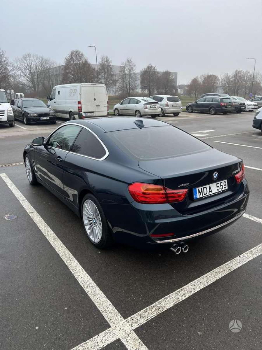 Blue BMW 435 2014 in Kaunas, with an engine capacity of 2.99 L and mileage of 233 thousand km for 16000 €, photo 3 on AUTOMOTO.COM.LV