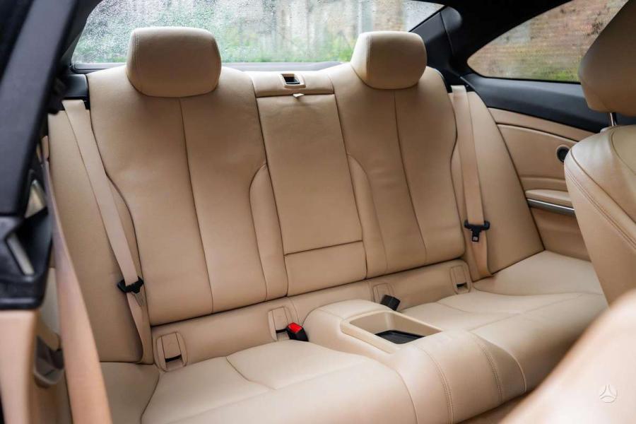 Zils BMW 435 2014 Viļņa, ar dzinēja tilpumu 2.98 L un nobraukumu 68 tūkst. km par 24000 €, foto 33 vietnē AUTOMOTO.COM.LV