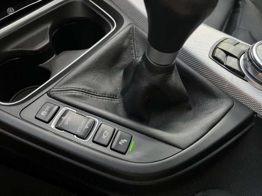 Blue BMW 435 2014 in Vilnius, with an engine capacity of 2.98 L and mileage of 230 thousand km for 16850 €, photo 17 on AUTOMOTO.COM.LV