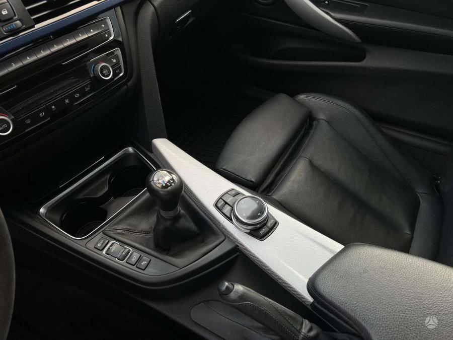 Blue BMW 435 2014 in Vilnius, with an engine capacity of 2.98 L and mileage of 230 thousand km for 16850 €, photo 20 on AUTOMOTO.COM.LV