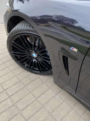 Black BMW 435 Gran Coupe 2014 in Marijampole, with an engine capacity of 2.99 L and mileage of 240 thousand km for 15350 €, photo 10 on AUTOMOTO.COM.LV