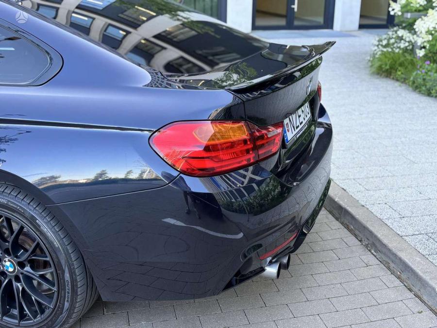 Melns BMW 435 Gran Coupe 2015 Viļņa, ar dzinēja tilpumu 2.99 L un nobraukumu 210 tūkst. km par 13950 €, foto 11 vietnē AUTOMOTO.COM.LV