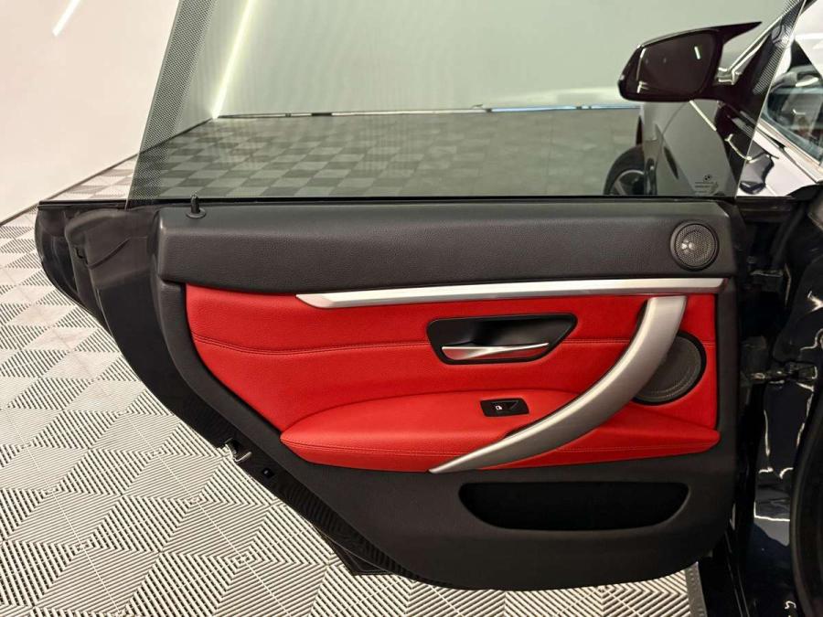Black BMW 435 Gran Coupe 2016 in Marijampole, with an engine capacity of 2.99 L and mileage of 222 thousand km for 16850 €, photo 12 on AUTOMOTO.COM.LV
