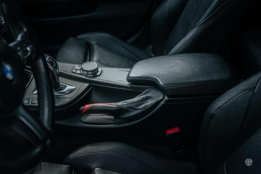 Blue BMW 435 Gran Coupe 2015 in Svencionys, with an engine capacity of 2.98 L and mileage of 182 thousand km for 13500 €, photo 12 on AUTOMOTO.COM.LV
