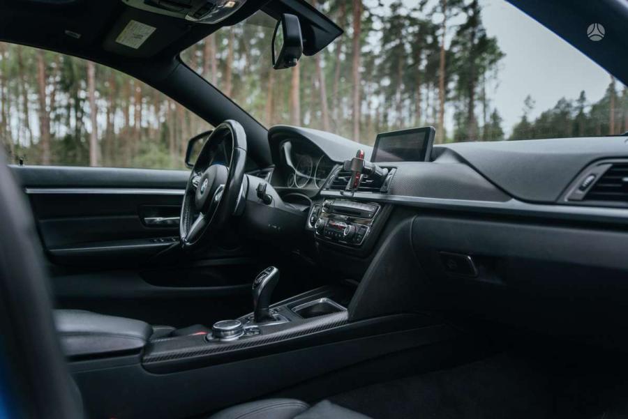 Blue BMW 435 Gran Coupe 2015 in Svencionys, with an engine capacity of 2.98 L and mileage of 182 thousand km for 13500 €, photo 25 on AUTOMOTO.COM.LV