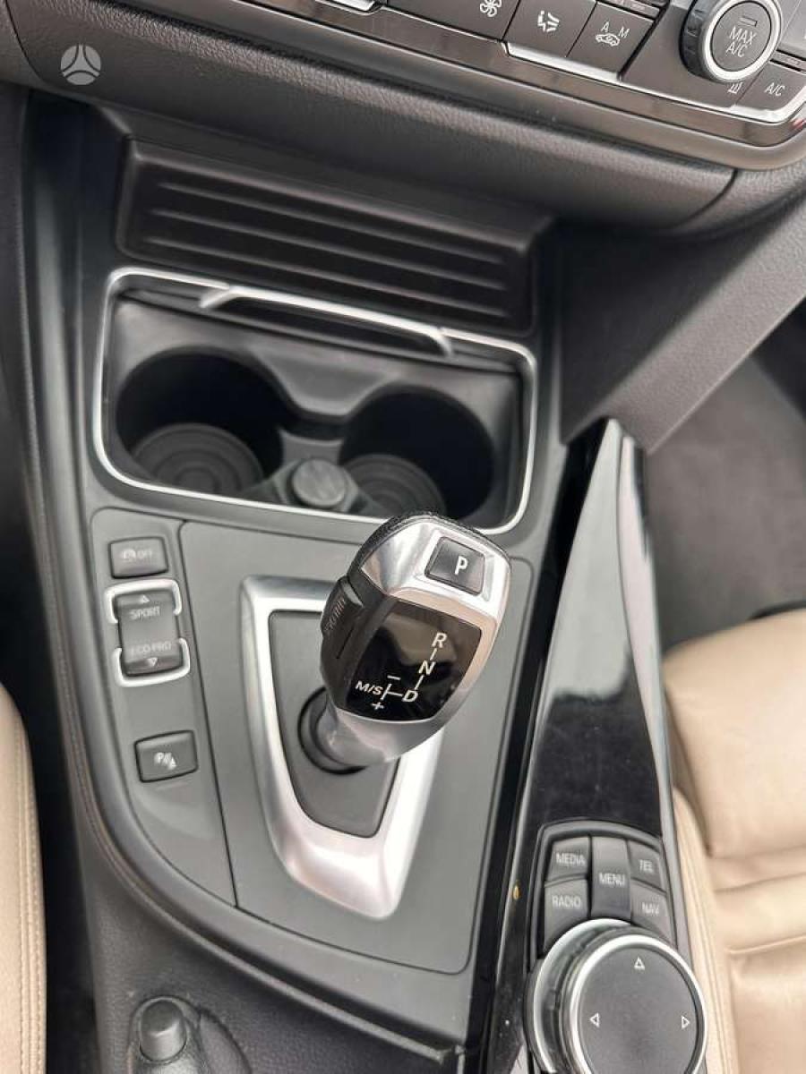 Pelēks BMW 435 Gran Coupe 2015 Viļņa, ar dzinēja tilpumu 2.99 L un nobraukumu 287 tūkst. km par 16000 €, foto 18 vietnē AUTOMOTO.COM.LV