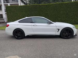 White BMW 435 2014 in Vilnius, with an engine capacity of 2.98 L and mileage of 221 thousand km for 11800 €, photo 7 on AUTOMOTO.COM.LV