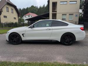 White BMW 435 2014 in Vilnius, with an engine capacity of 2.98 L and mileage of 221 thousand km for 11800 €, photo 10 on AUTOMOTO.COM.LV