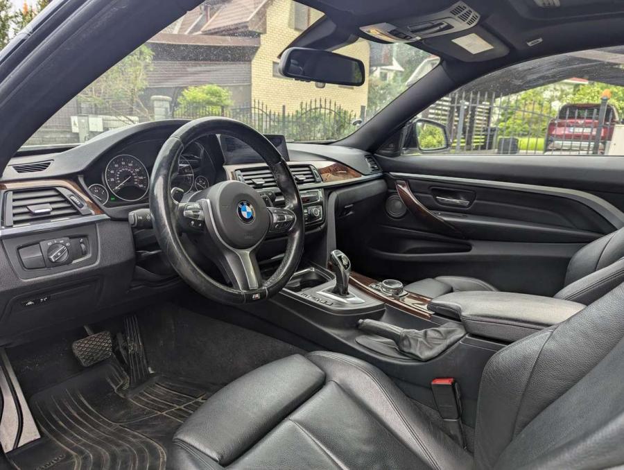 White BMW 435 2014 in Vilnius, with an engine capacity of 2.98 L and mileage of 221 thousand km for 11800 €, photo 13 on AUTOMOTO.COM.LV