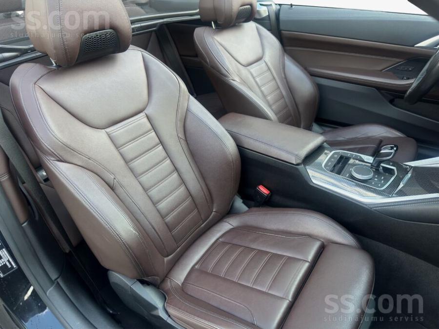Black BMW 440 2021 in Riga, with an engine capacity of 3.00 L and mileage of 69 thousand km for 44200 €, photo 7 on AUTOMOTO.COM.LV
