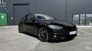 Black BMW 440 2017 in Klaipeda, with an engine capacity of 3.00 L and mileage of 160 thousand km for 23999 €, photo 3 on AUTOMOTO.COM.LV