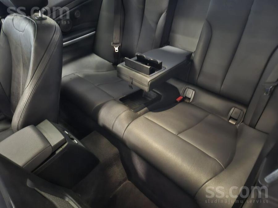 Melns BMW 440 2017 Rīga, ar dzinēja tilpumu 3.00 L un nobraukumu 0 tūkst. km par 24000 €, foto 3 vietnē AUTOMOTO.COM.LV