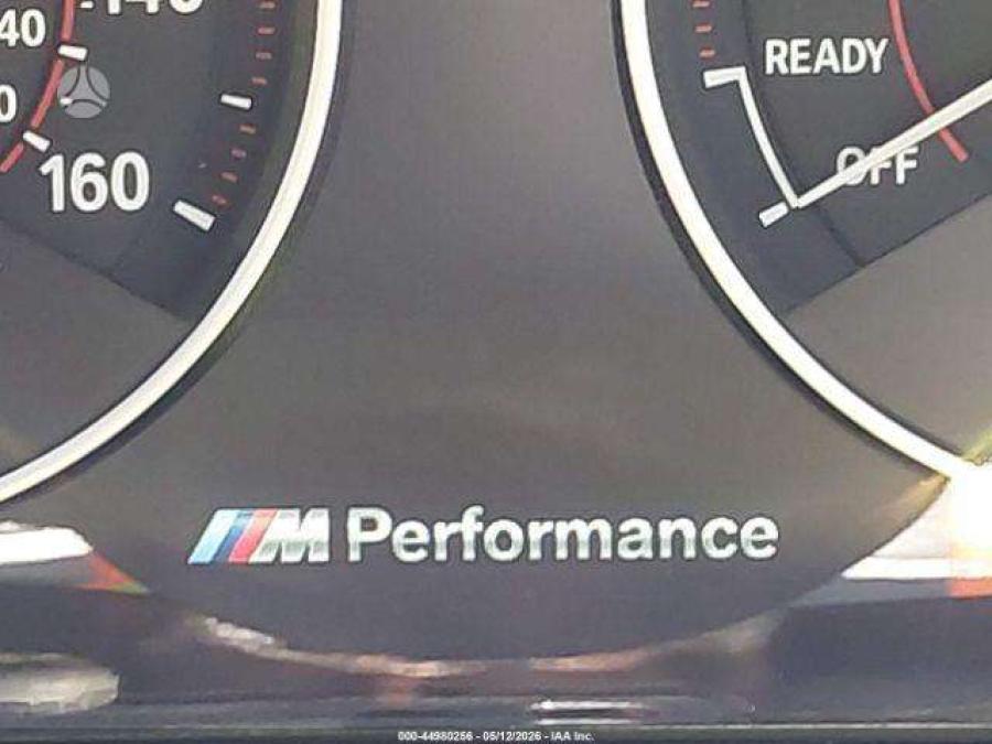 Black BMW 440 2018 in Klaipeda, with an engine capacity of 3.00 L and mileage of 77 thousand km for 9999 €, photo 16 on AUTOMOTO.COM.LV