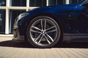 Blue BMW 440 2016 in Vilnius, with an engine capacity of 3.00 L and mileage of 55 thousand km for 29000 €, photo 17 on AUTOMOTO.COM.LV