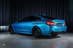 Blue BMW 440 2018 in Vilnius, with an engine capacity of 3.00 L and mileage of 145 thousand km for 26000 €, photo 7 on AUTOMOTO.COM.LV