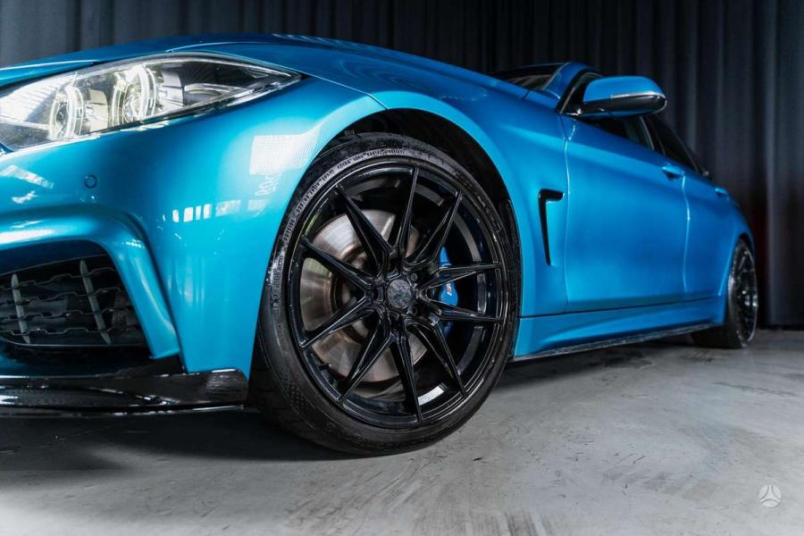 Blue BMW 440 2018 in Vilnius, with an engine capacity of 3.00 L and mileage of 145 thousand km for 26000 €, photo 11 on AUTOMOTO.COM.LV
