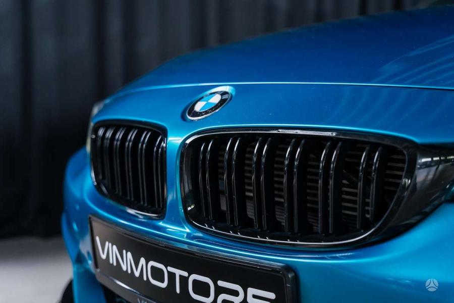 Blue BMW 440 2018 in Vilnius, with an engine capacity of 3.00 L and mileage of 145 thousand km for 26000 €, photo 16 on AUTOMOTO.COM.LV