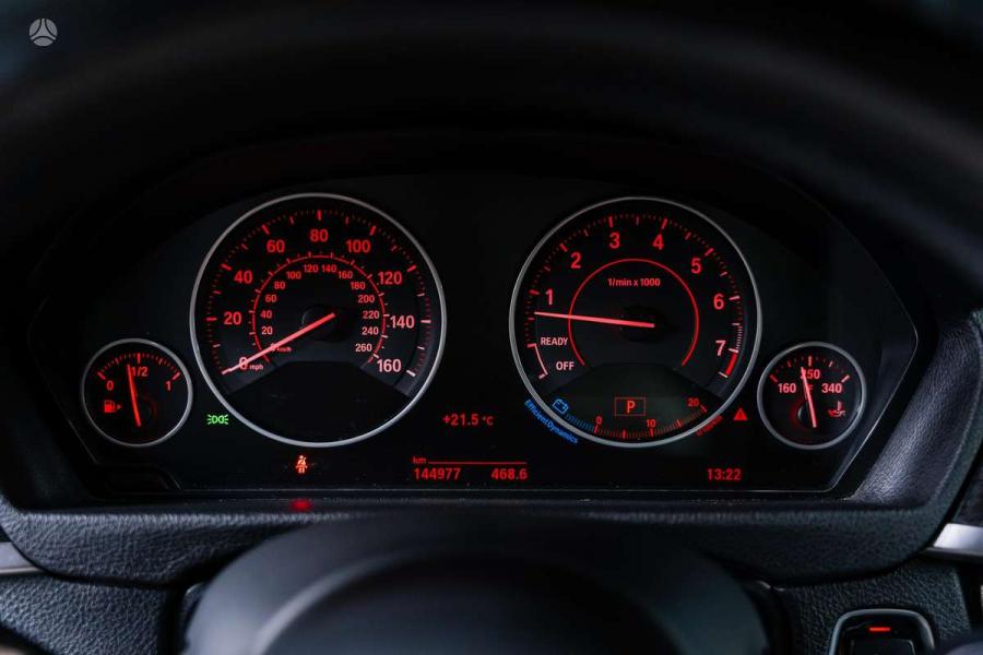 Blue BMW 440 2018 in Vilnius, with an engine capacity of 3.00 L and mileage of 145 thousand km for 26000 €, photo 22 on AUTOMOTO.COM.LV