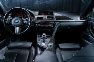Blue BMW 440 2018 in Vilnius, with an engine capacity of 3.00 L and mileage of 145 thousand km for 26000 €, photo 23 on AUTOMOTO.COM.LV