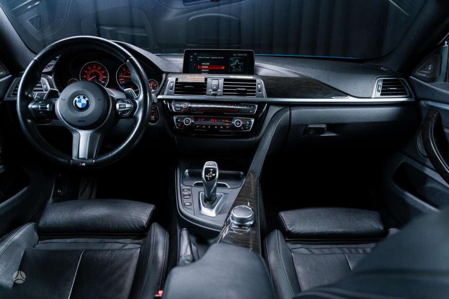 Blue BMW 440 2018 in Vilnius, with an engine capacity of 3.00 L and mileage of 145 thousand km for 26000 €, photo 23 on AUTOMOTO.COM.LV