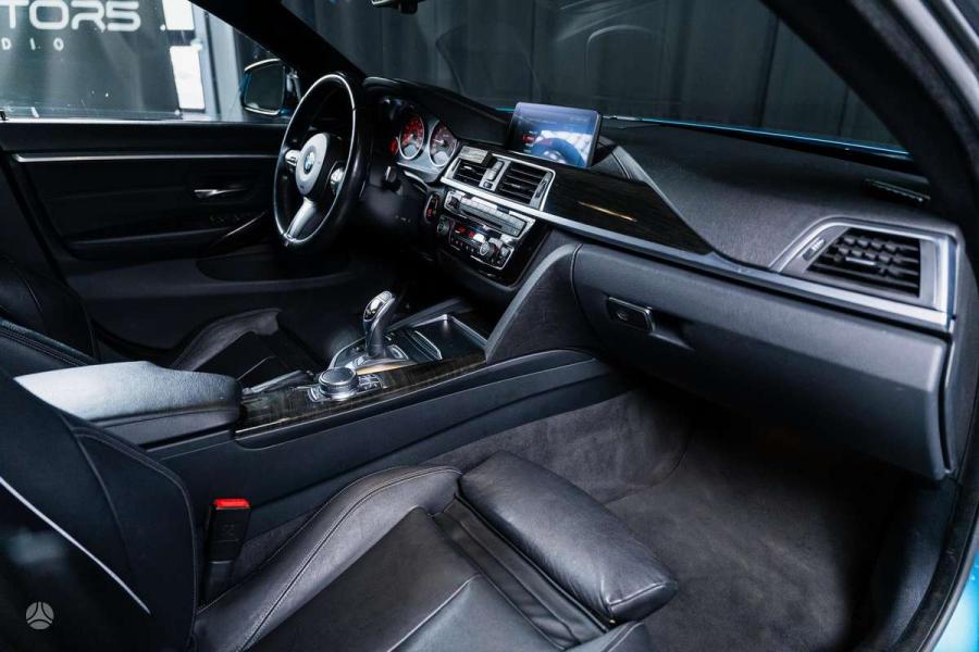 Blue BMW 440 2018 in Vilnius, with an engine capacity of 3.00 L and mileage of 145 thousand km for 26000 €, photo 29 on AUTOMOTO.COM.LV