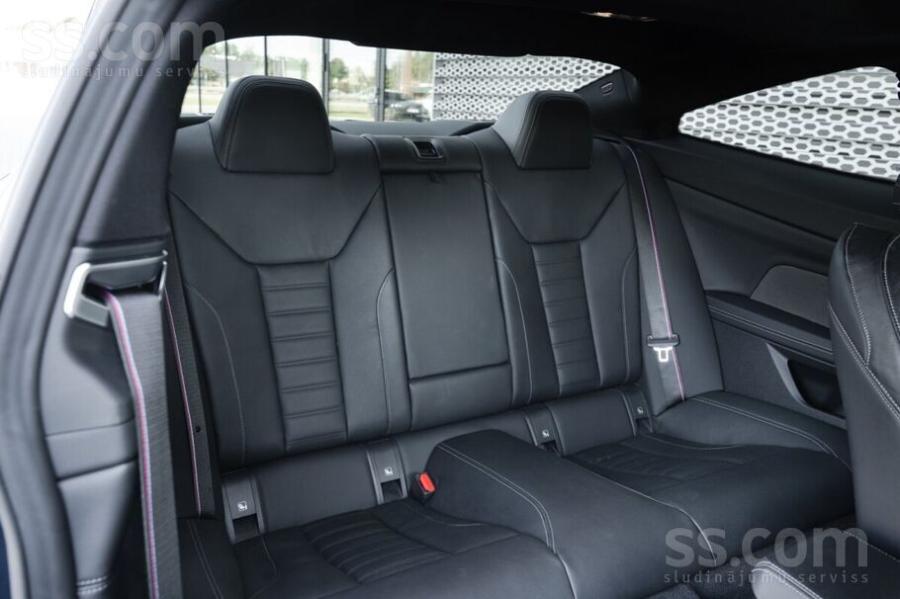 Blue BMW 440 2023 in Riga, with an engine capacity of 3.00 L and mileage of 44 thousand km for 59900 €, photo 34 on AUTOMOTO.COM.LV