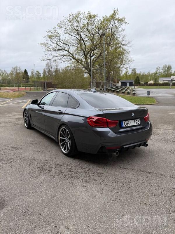 Grey BMW 440 2017 in Jurmala, with an engine capacity of 3.00 L and mileage of 185 thousand km for 24499 €, photo 7 on AUTOMOTO.COM.LV