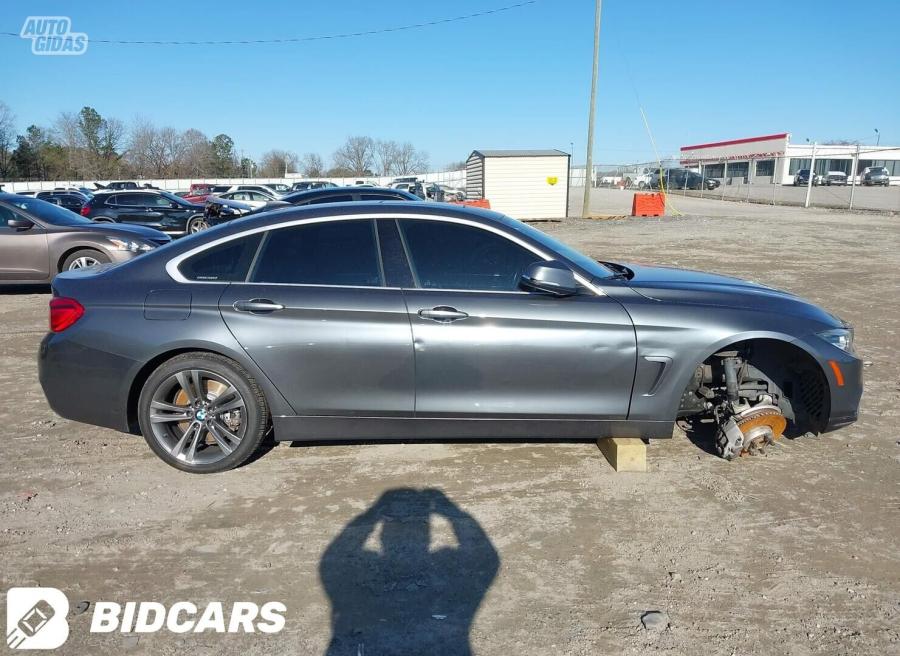 Grey BMW 440 2019 in Siauliai, with an engine capacity of 3.00 L and mileage of 125 thousand km for 20900 €, photo 30 on AUTOMOTO.COM.LV
