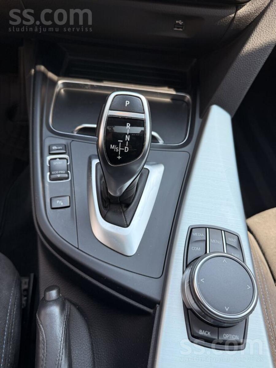 Pelēks BMW 440 2017 Rīga, ar dzinēja tilpumu 3.00 L un nobraukumu 85 tūkst. km par 27900 €, foto 18 vietnē AUTOMOTO.COM.LV