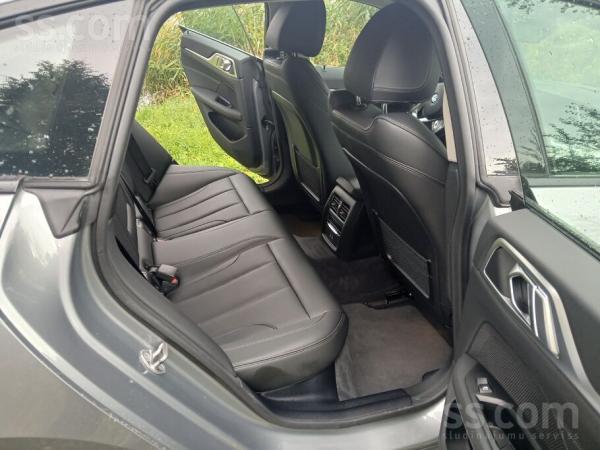 Grey BMW 440 2022 in Jurmala, with an engine capacity of 3.00 L and mileage of 153 thousand km for 31000 €, photo 10 on AUTOMOTO.COM.LV