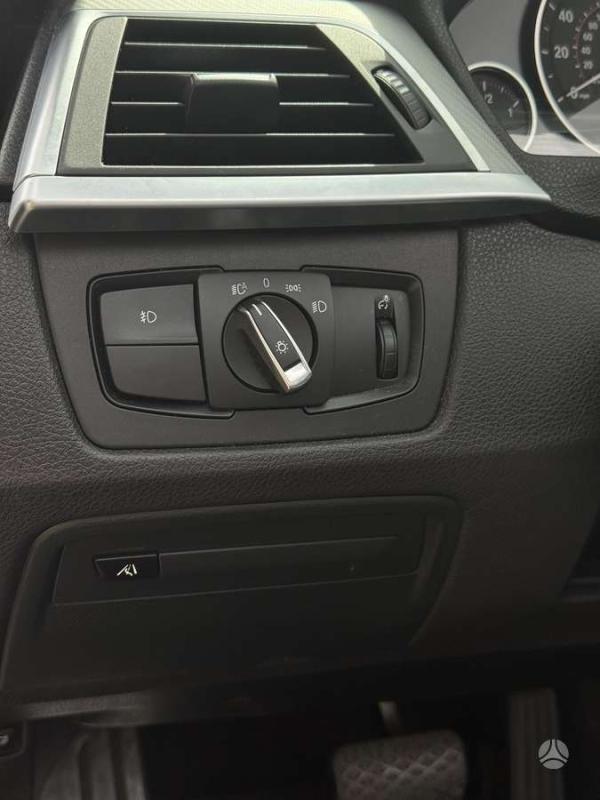 Balts BMW 440 2018 Viļņa, ar dzinēja tilpumu 3.00 L un nobraukumu 61 tūkst. km par 29700 €, foto 7 vietnē AUTOMOTO.COM.LV