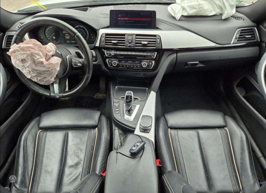 Balts BMW 440 2018 Klaipėda, ar dzinēja tilpumu 3.00 L un nobraukumu 85 tūkst. km par 12400 €, foto 6 vietnē AUTOMOTO.COM.LV