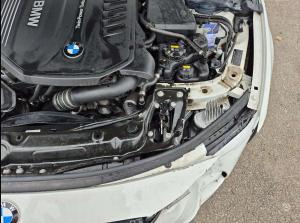 Balts BMW 440 2018 Klaipėda, ar dzinēja tilpumu 3.00 L un nobraukumu 85 tūkst. km par 12400 €, foto 15 vietnē AUTOMOTO.COM.LV
