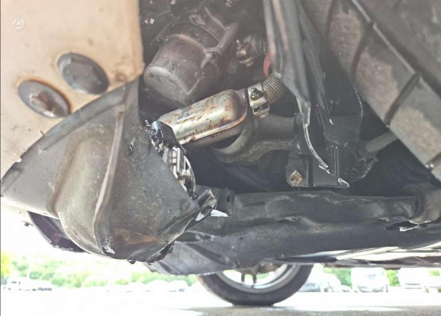 Balts BMW 440 2018 Klaipėda, ar dzinēja tilpumu 3.00 L un nobraukumu 85 tūkst. km par 12400 €, foto 16 vietnē AUTOMOTO.COM.LV