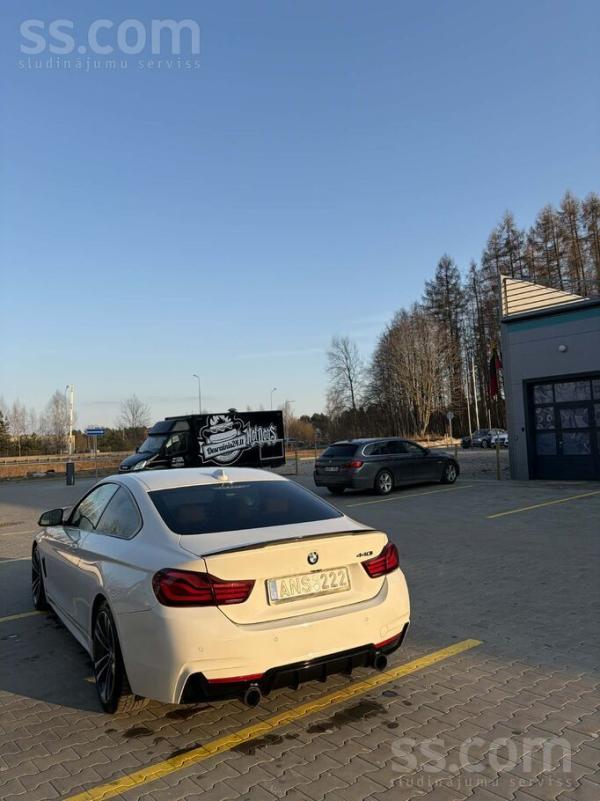 Balts BMW 440 2020 Viļņa, ar dzinēja tilpumu 3.00 L un nobraukumu 100 tūkst. km par 27500 €, foto 5 vietnē AUTOMOTO.COM.LV