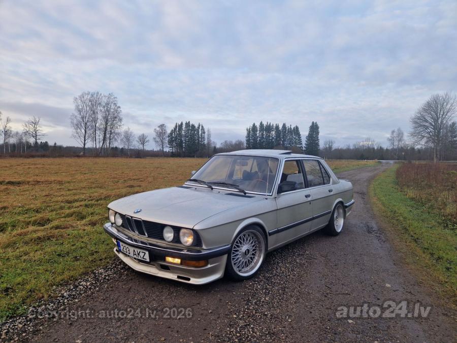 Бежевый БМВ 5 Серия 1985 в Таллин, объемом двигателя 2.50 л и пробегом 0 тыс. км за 9999 €, фото 3 на AUTOMOTO.COM.LV